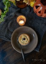 Spooky Eye Pies – The House of Elyn Ryn