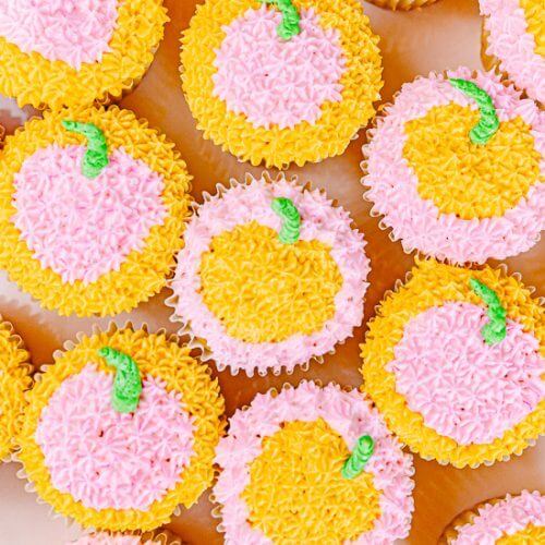 Beautiful Pink Shivers Cocktail - The House of Elyn Ryn