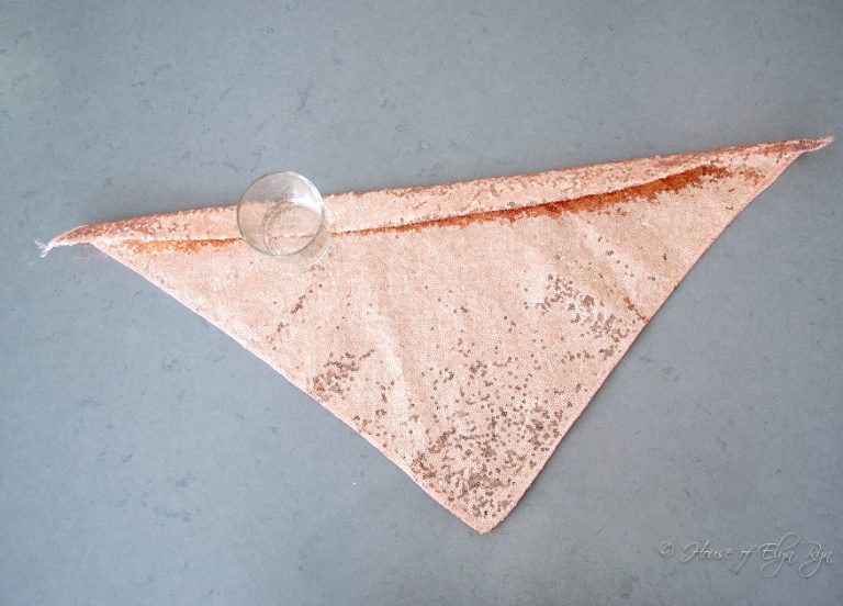 How to Fold Tuxedo Napkins – The House of Elyn Ryn