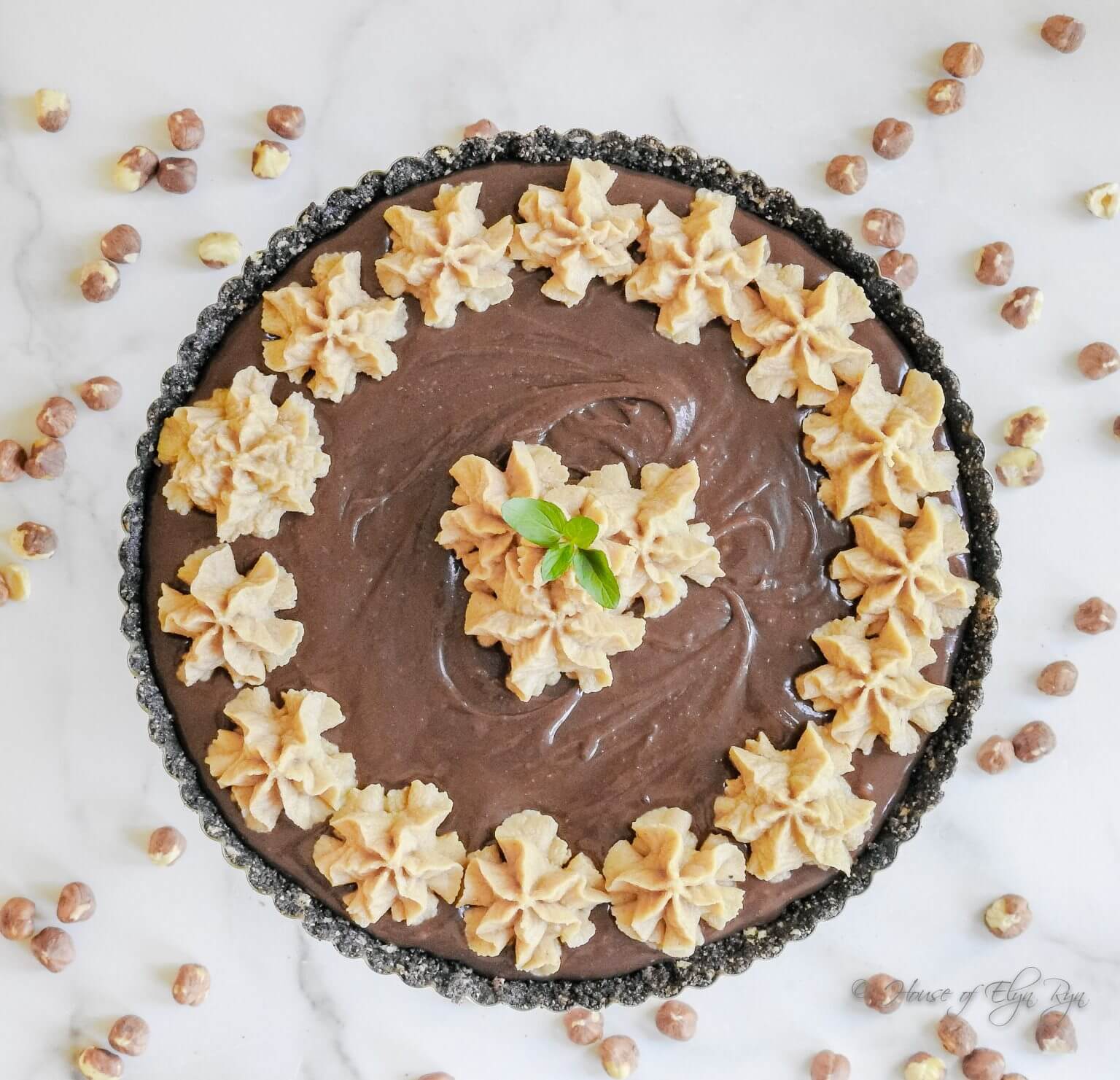 Chocolate Praline Tart – The House of Elyn Ryn