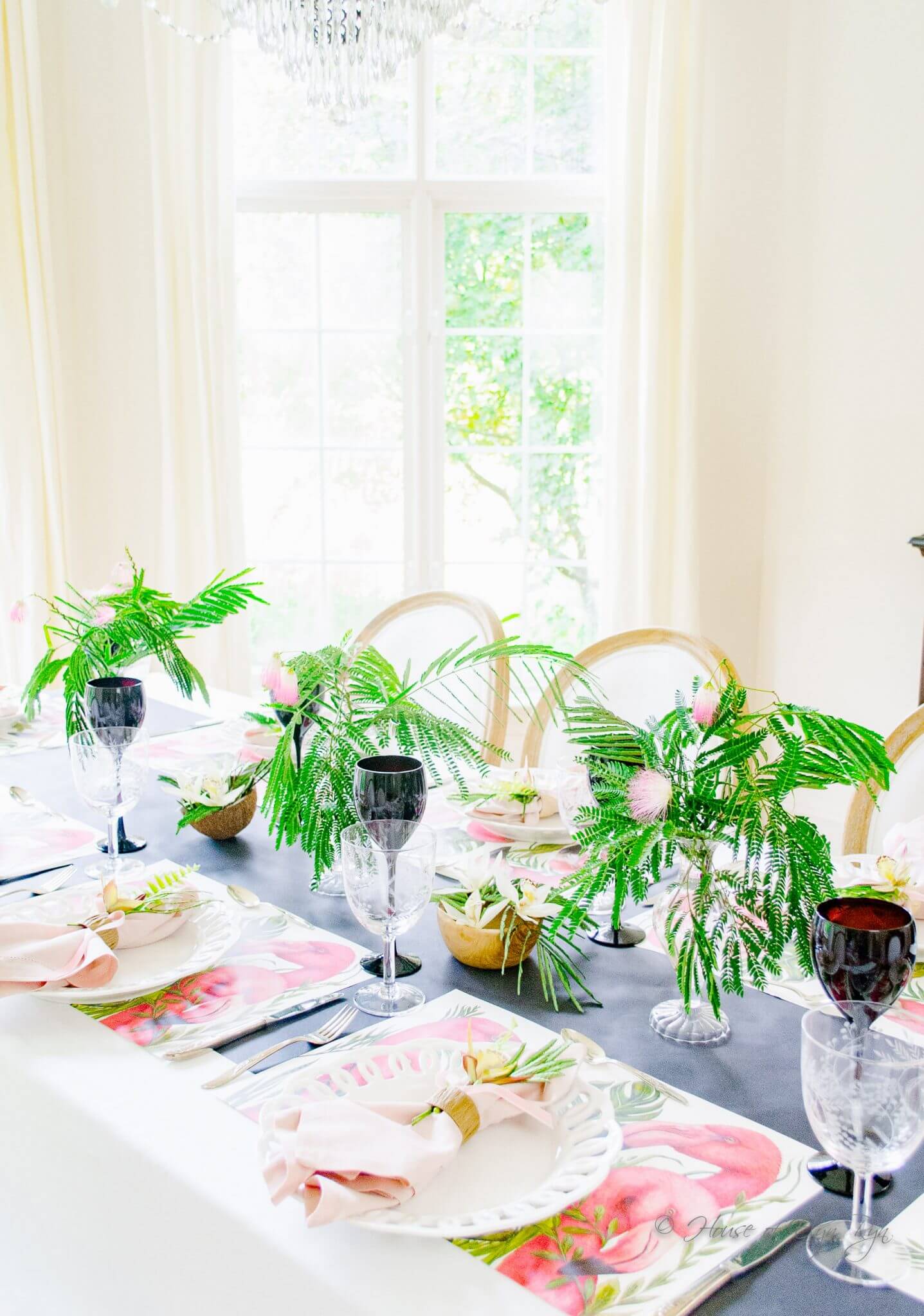 Tropical Mimosa Table – The House of Elyn Ryn