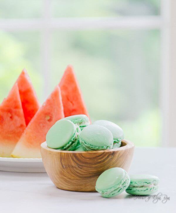How to Make Watermelon Macarons – The House of Elyn Ryn