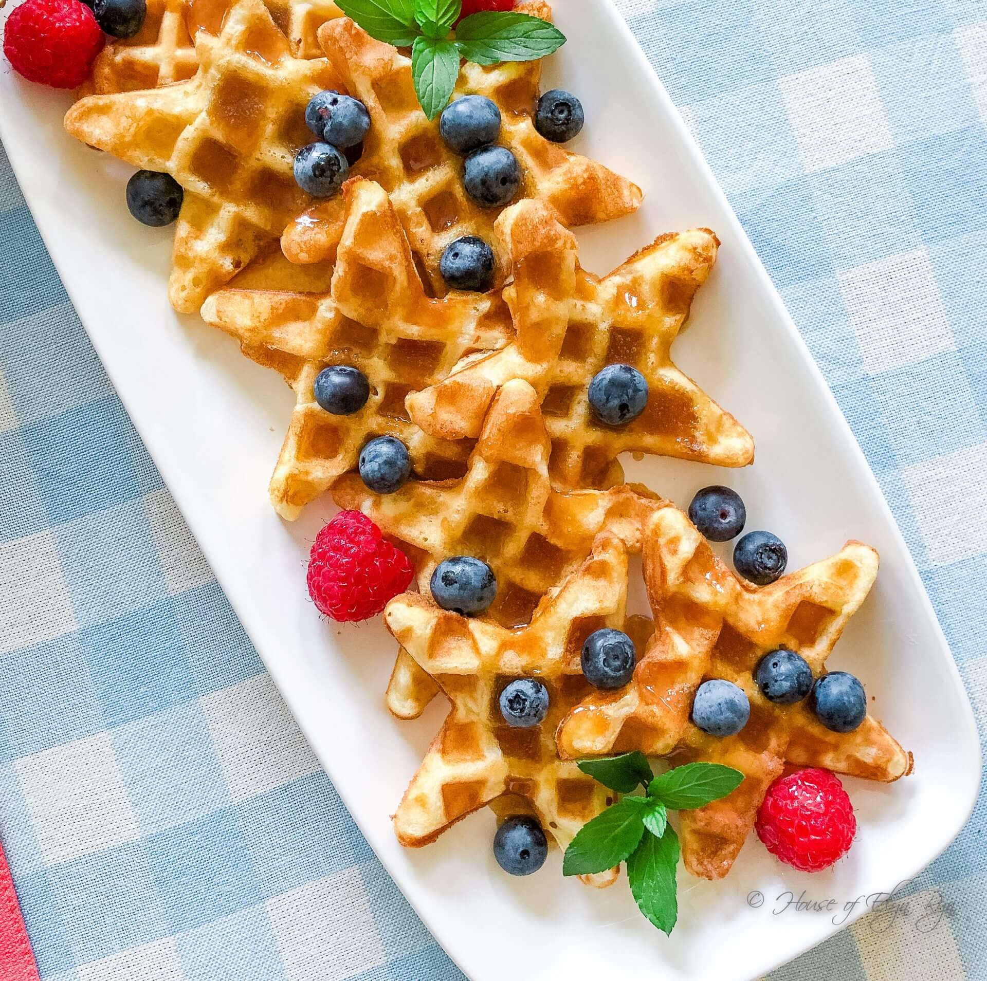 Star-Shaped Waffles – The House of Elyn Ryn