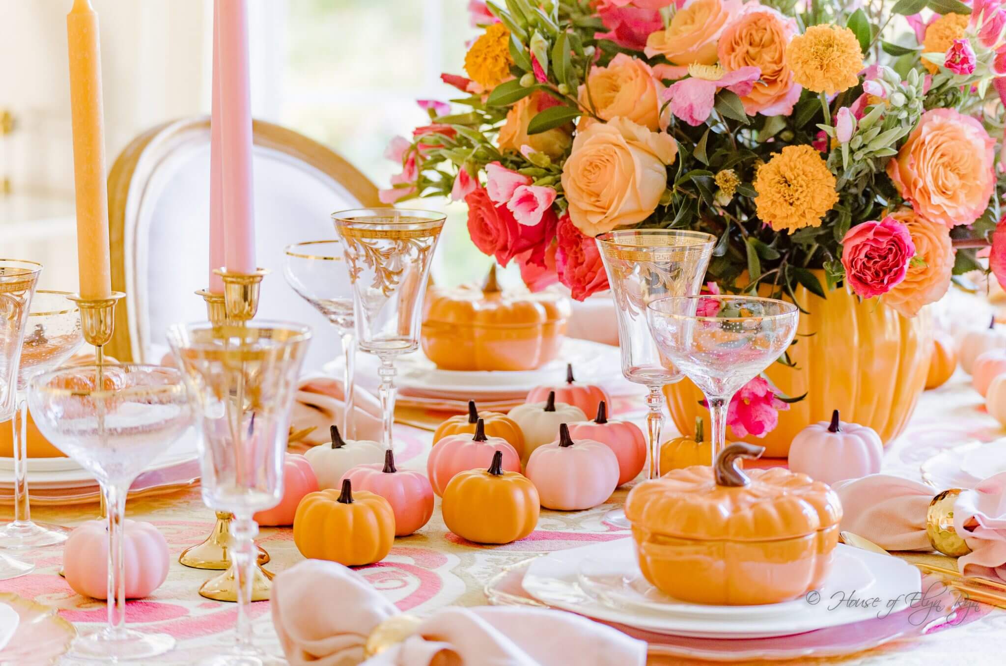 Beautiful Pink and Orange Table – The House of Elyn Ryn