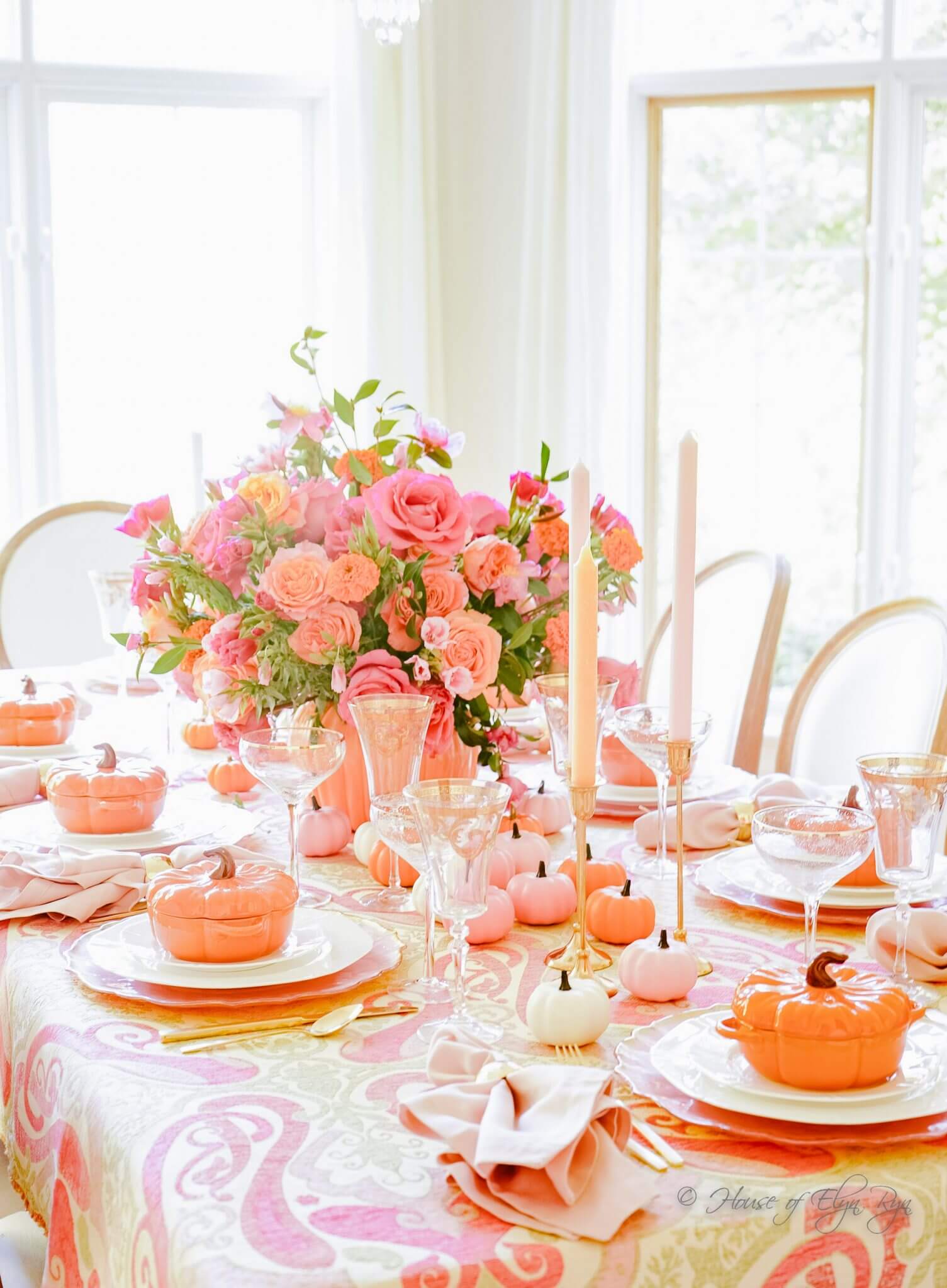 Beautiful Pink and Orange Table – The House of Elyn Ryn