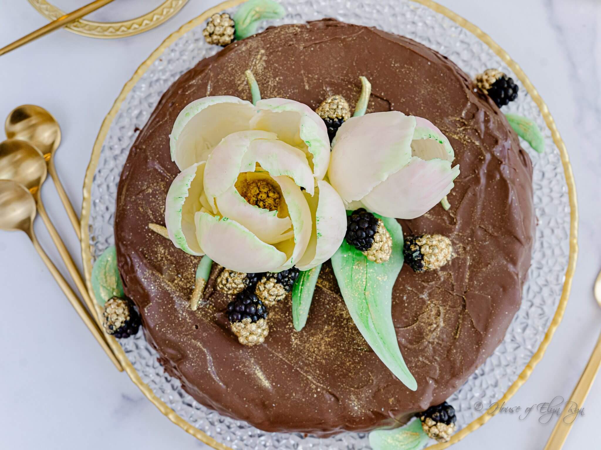 British Biscuit Cake – The House of Elyn Ryn