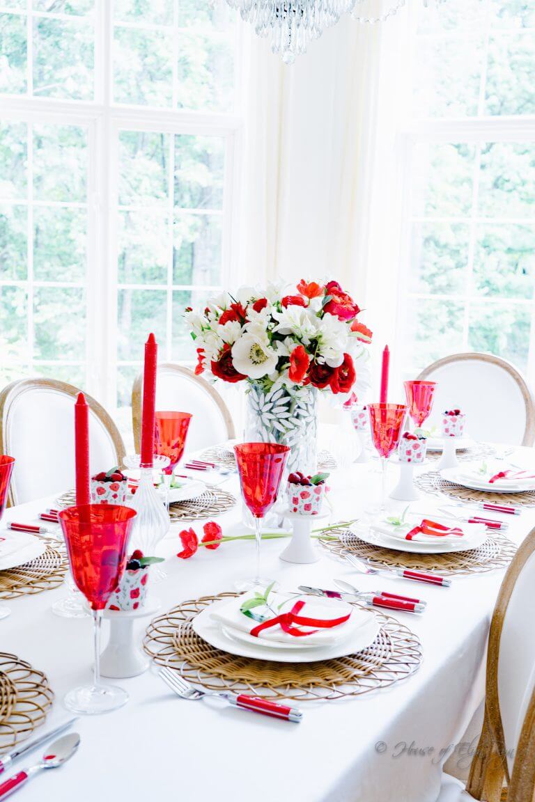 Red Poppies Table – The House of Elyn Ryn