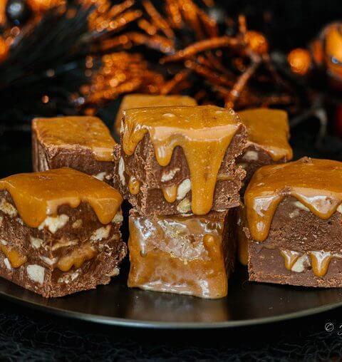 A Bewitching Crescent Moon Food Board – The House of Elyn Ryn