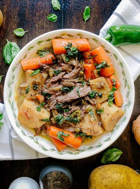 How to Make Watermelon Macarons - The House of Elyn Ryn