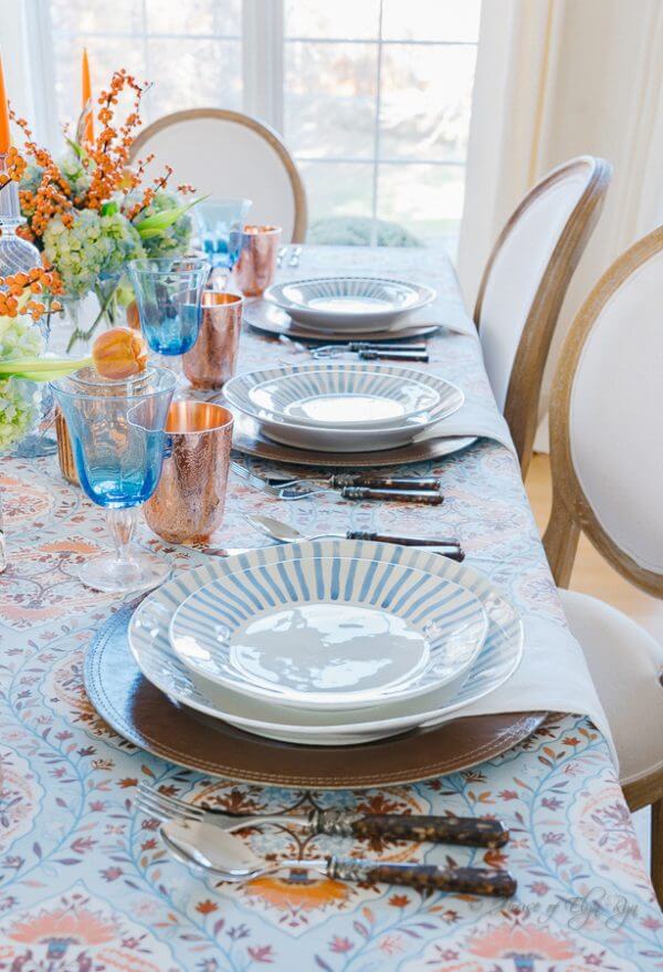 Beautiful Orange and Blue Table – The House of Elyn Ryn