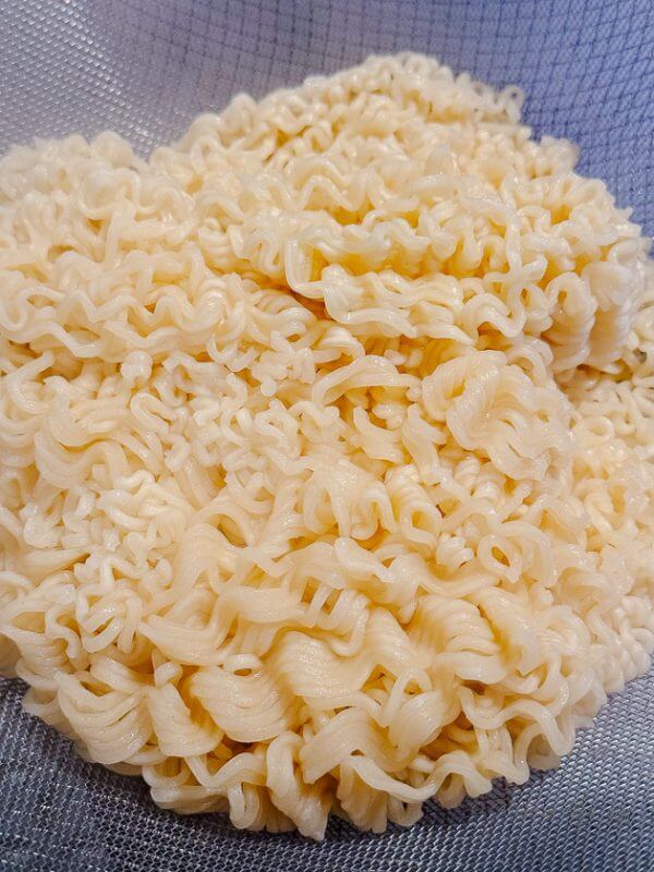 Dry Ramen with Beef – The House of Elyn Ryn