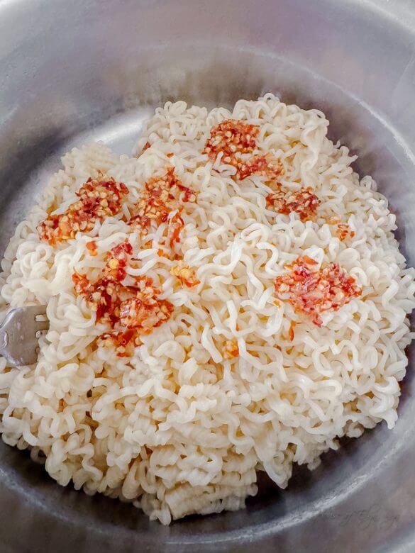Dry Ramen with Beef – The House of Elyn Ryn
