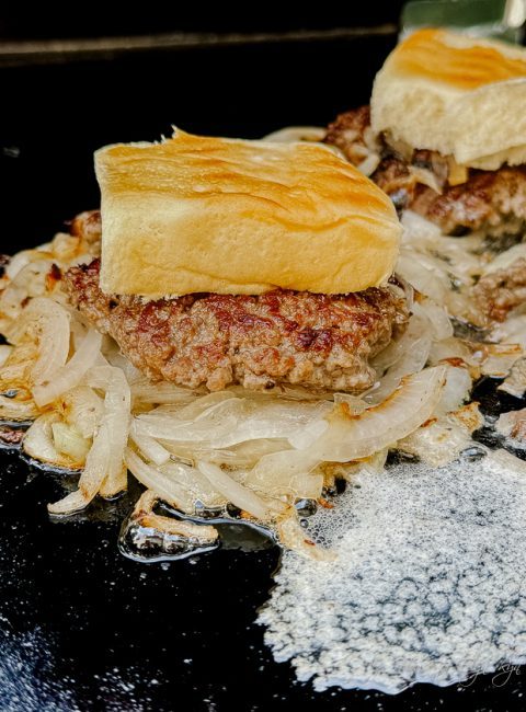 Smash Burger Sliders - The House of Elyn Ryn